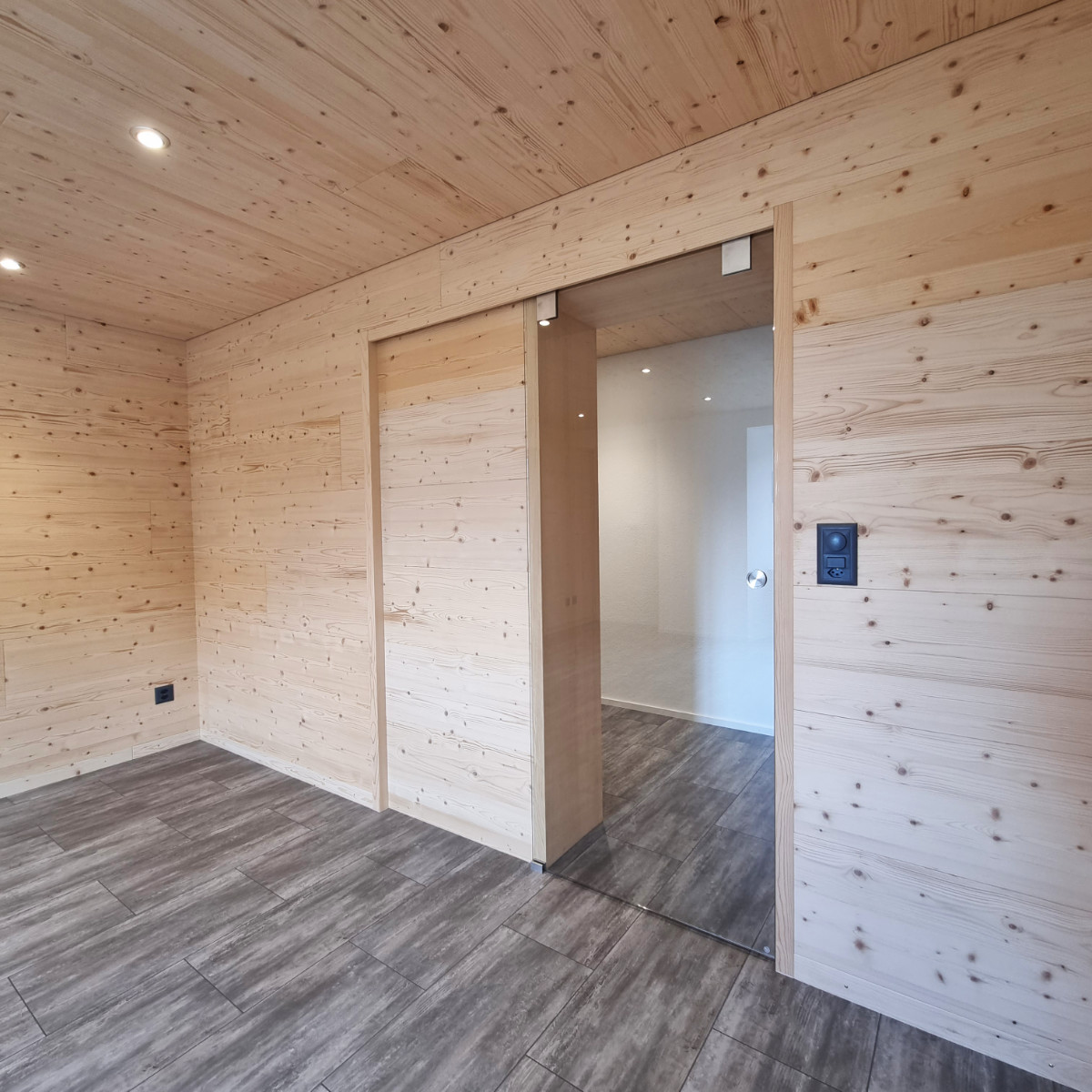 Raum in Fichte - Fichte im Raum - Ihr Schreiner in Landquart und Umgebung